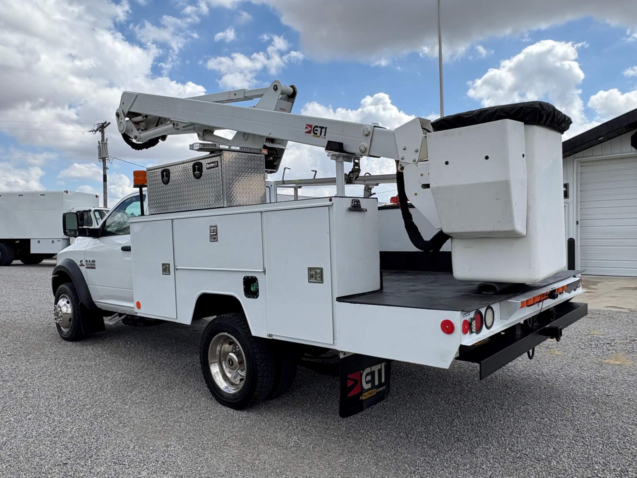 2016 Ram 5500 4x4 Bucket Truck - Imel Motor Sales